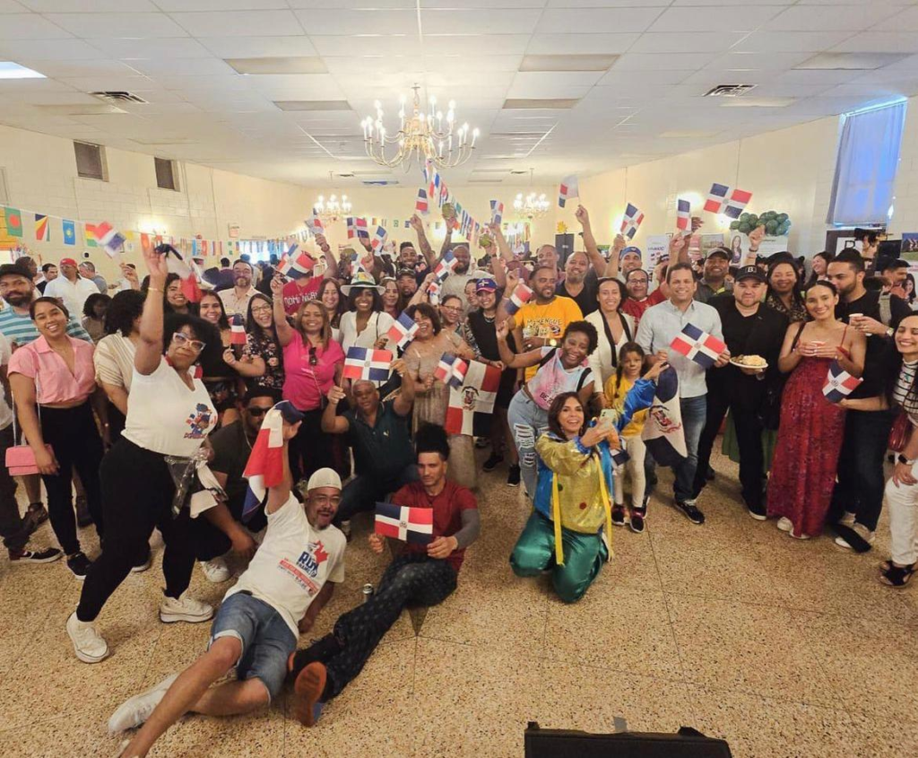 Latin & Fall Fiesta Parade con merengue y bachata - RDE Digital