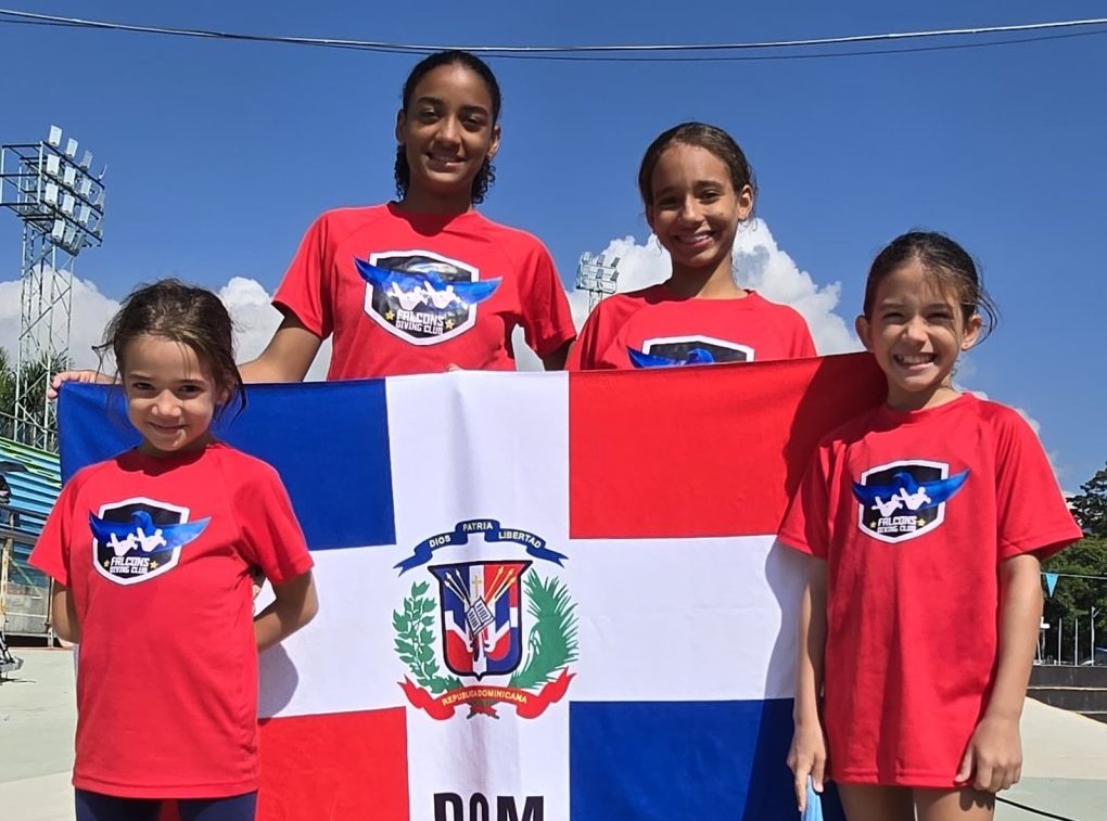 Equipo dominicano de natación consigue seis medallas en Colombia - RDE ...