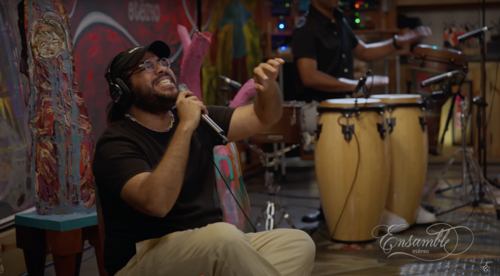 Chris Calderón impresiona con su fusión musical en el Ensamble etéreo - RDE Digital